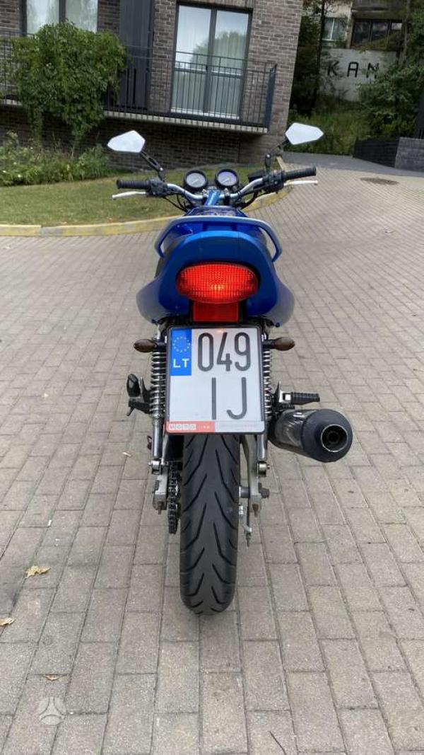 Blue Kawasaki ER 2003 in Vilnius, with an engine capacity of 0.50 L and mileage of 50 thousand km for 1250 €, photo 4 on AUTOMOTO.COM.LV