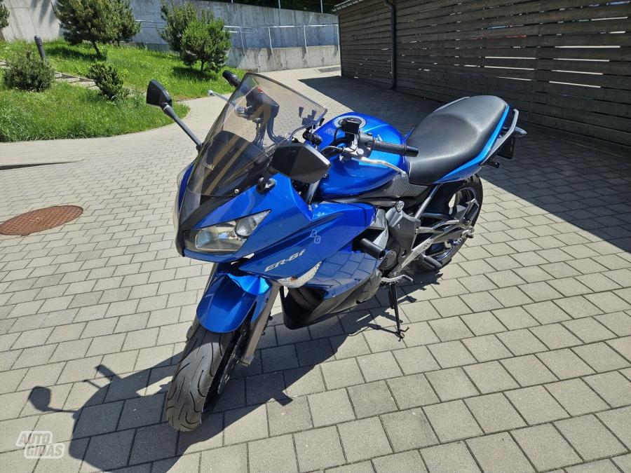 Blue Kawasaki ER 2009 in Vilnius, with an engine capacity of 0.65 L and mileage of 40 thousand km for 2500 €, photo 5 on AUTOMOTO.COM.LV