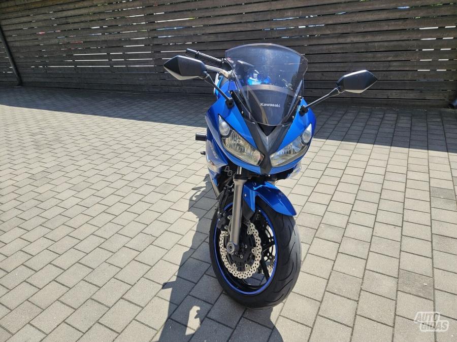 Blue Kawasaki ER 2009 in Vilnius, with an engine capacity of 0.65 L and mileage of 40 thousand km for 2500 €, photo 6 on AUTOMOTO.COM.LV