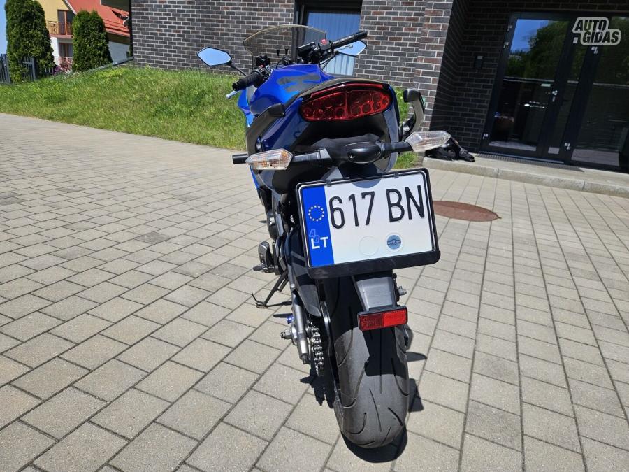 Blue Kawasaki ER 2009 in Vilnius, with an engine capacity of 0.65 L and mileage of 40 thousand km for 2500 €, photo 11 on AUTOMOTO.COM.LV