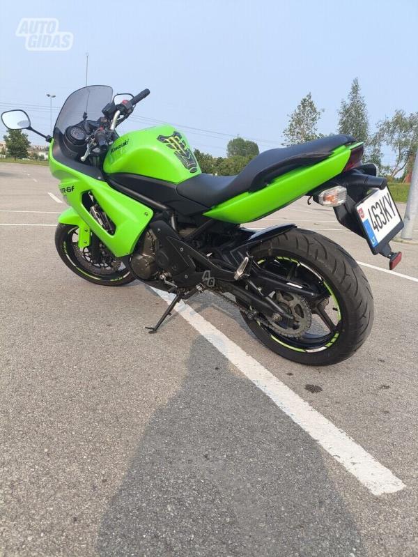 Zaļš Kawasaki ER 2009 Šauļi, ar dzinēja tilpumu 0.65 L un nobraukumu 33 tūkst. km par 2400 €, foto 9 vietnē AUTOMOTO.COM.LV