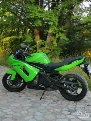 Green Kawasaki ER 2009 in Vilnius, with an engine capacity of 0.65 L and mileage of 68 thousand km for 2700 €, photo 4 on AUTOMOTO.COM.LV