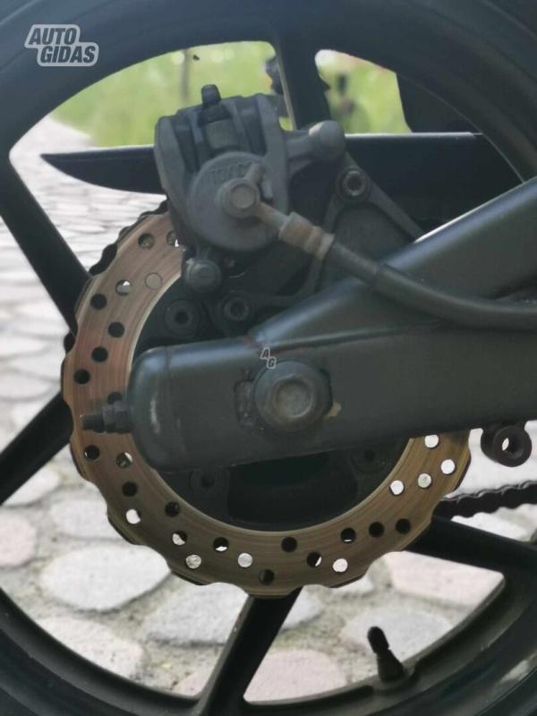 Zaļš Kawasaki ER 2009 Viļņa, ar dzinēja tilpumu 0.65 L un nobraukumu 68 tūkst. km par 2700 €, foto 9 vietnē AUTOMOTO.COM.LV