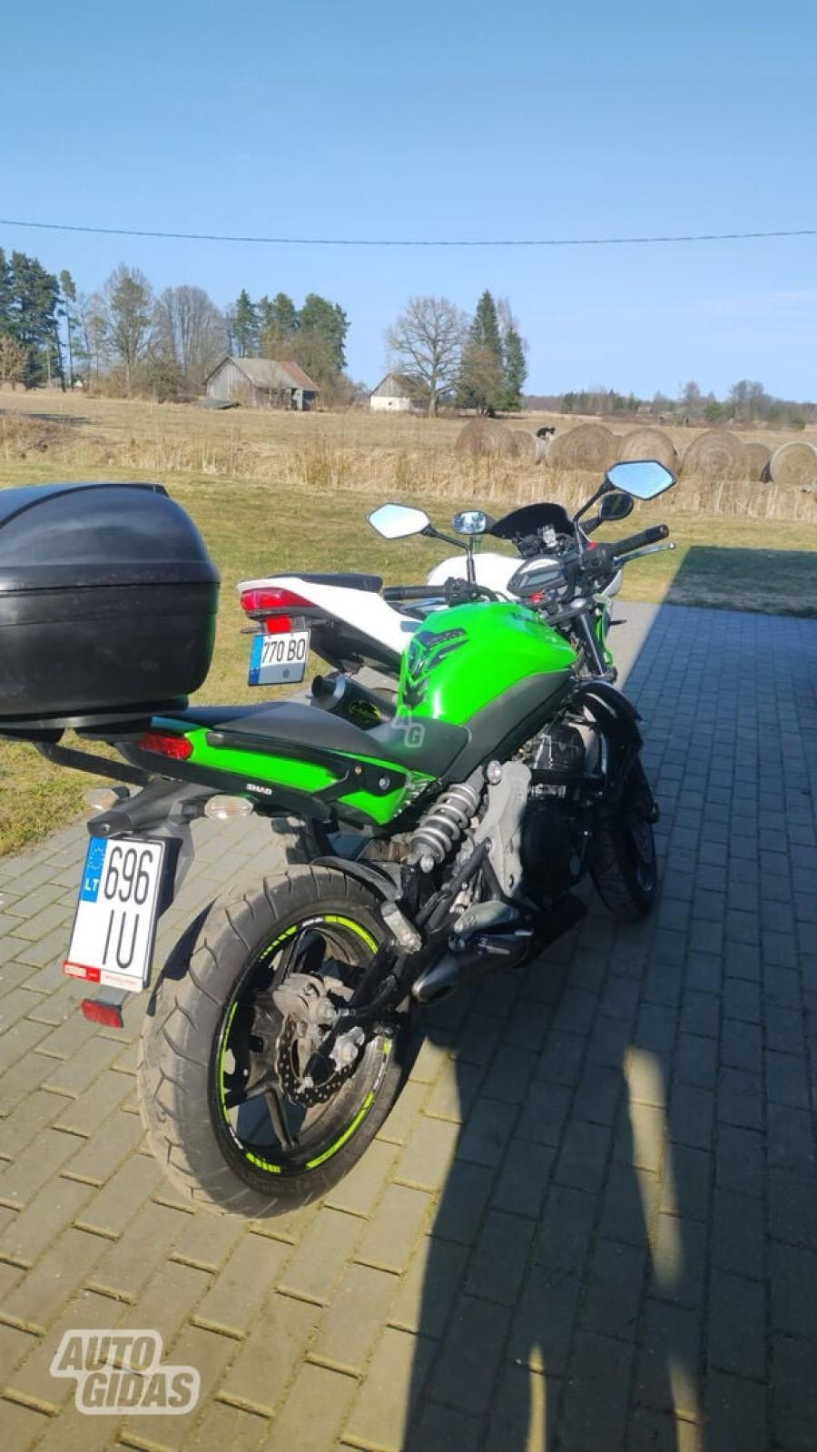 Zaļš Kawasaki ER 2010 Panevēža, ar dzinēja tilpumu 0.00 L un nobraukumu 0 tūkst. km par 2500 €, foto 4 vietnē AUTOMOTO.COM.LV
