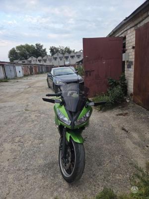 Zaļš Kawasaki ER 2010 Alīta, ar dzinēja tilpumu 0.65 L un nobraukumu 61 tūkst. km par 2900 €, foto 3 vietnē AUTOMOTO.COM.LV