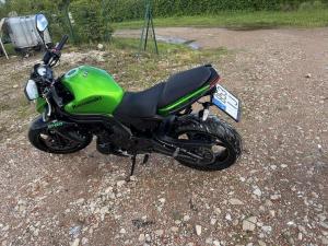 Green Kawasaki ER 2016 in Vilnius, with an engine capacity of 0.65 L and mileage of 40 thousand km for 4000 €, photo 4 on AUTOMOTO.COM.LV
