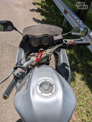 Grey Kawasaki ER 2006 in Vilnius, with an engine capacity of 0.65 L and mileage of 39 thousand km for 2400 €, photo 8 on AUTOMOTO.COM.LV