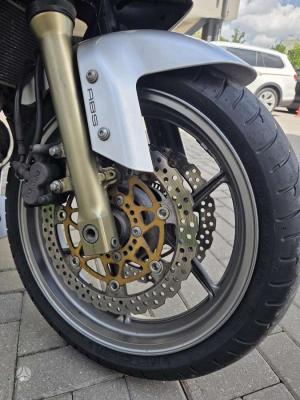 Pelēks Kawasaki ER 2006 Kauņa, ar dzinēja tilpumu 0.65 L un nobraukumu 56 tūkst. km par 2200 €, foto 12 vietnē AUTOMOTO.COM.LV