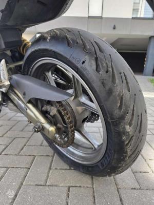 Pelēks Kawasaki ER 2006 Kauņa, ar dzinēja tilpumu 0.65 L un nobraukumu 56 tūkst. km par 2200 €, foto 17 vietnē AUTOMOTO.COM.LV