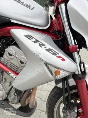 Grey Kawasaki ER 2006 in Klaipeda, with an engine capacity of 0.65 L and mileage of 24 thousand km for 1600 €, photo 14 on AUTOMOTO.COM.LV