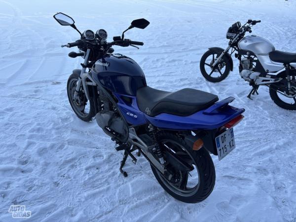 Kawasaki ER 1997 Kelmė, ar dzinēja tilpumu 0.50 L un nobraukumu 0 tūkst. km par 615 €, foto 5 vietnē AUTOMOTO.COM.LV