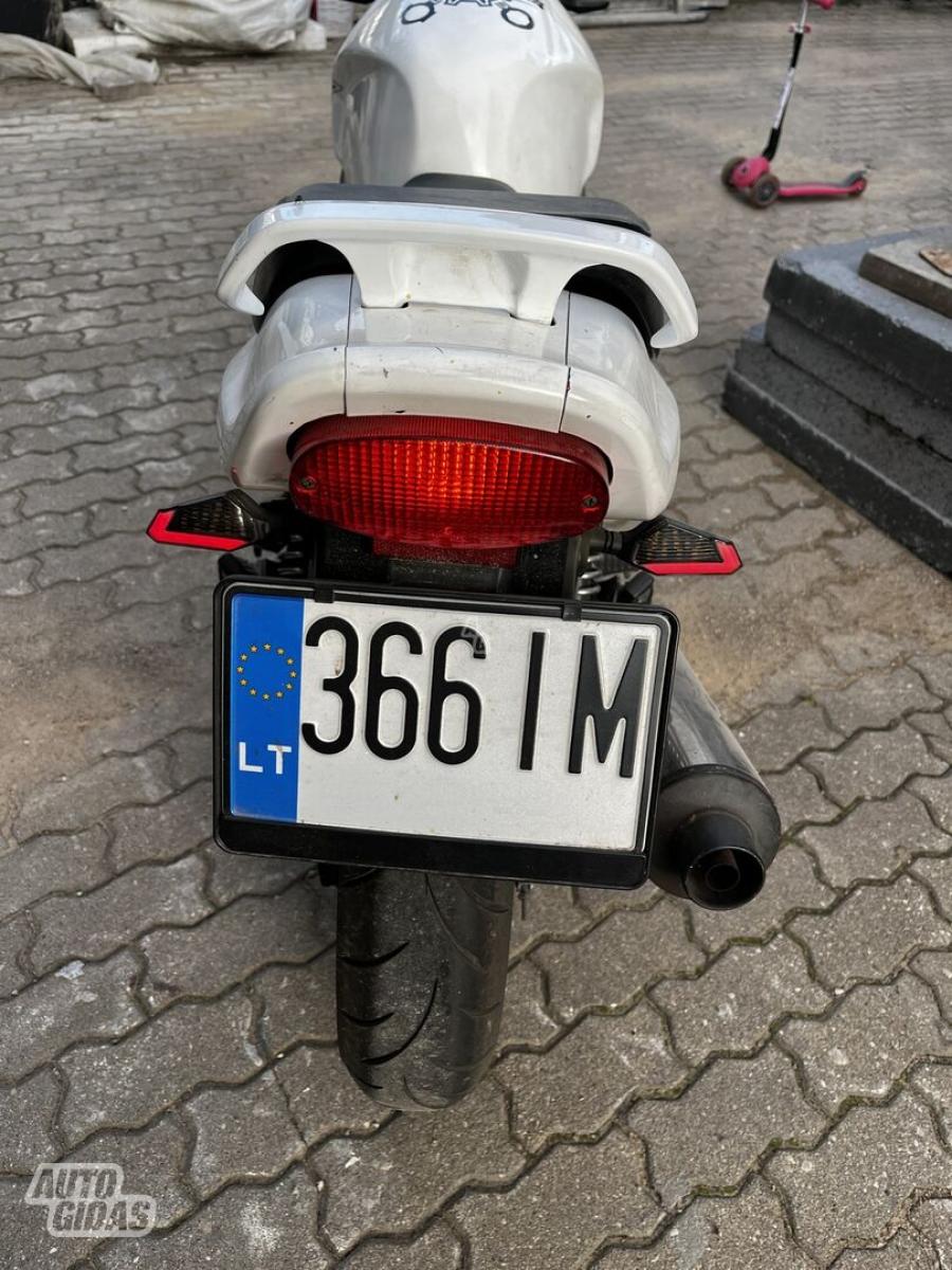 Kawasaki ER 1997 in Panevezys, with an engine capacity of 0.00 L and mileage of 0 thousand km for 1200 €, photo 3 on AUTOMOTO.COM.LV