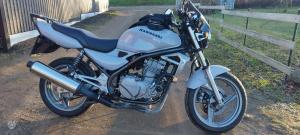 Kawasaki ER 2002 in Trakai, with an engine capacity of 0.50 L and mileage of 32 thousand km for 1400 €, photo 7 on AUTOMOTO.COM.LV
