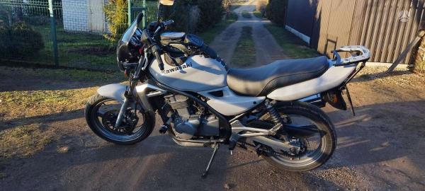 Kawasaki ER 2002 Trakai, ar dzinēja tilpumu 0.50 L un nobraukumu 32 tūkst. km par 1400 €, foto 10 vietnē AUTOMOTO.COM.LV