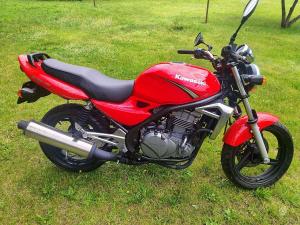 Kawasaki ER 2004 Kauņa, ar dzinēja tilpumu 0.50 L un nobraukumu 19 tūkst. km par 1999 €, foto  vietnē AUTOMOTO.COM.LV