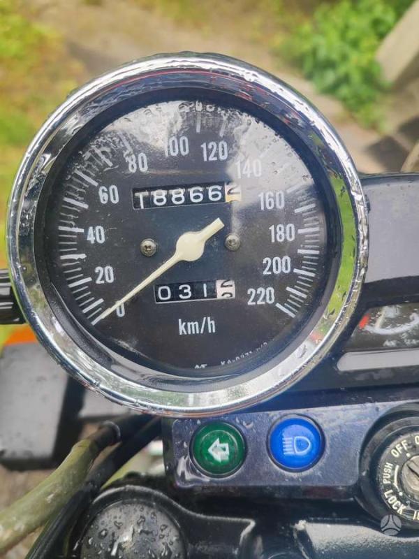 Kawasaki ER 2004 in Kaunas, with an engine capacity of 0.50 L and mileage of 19 thousand km for 1999 €, photo 6 on AUTOMOTO.COM.LV