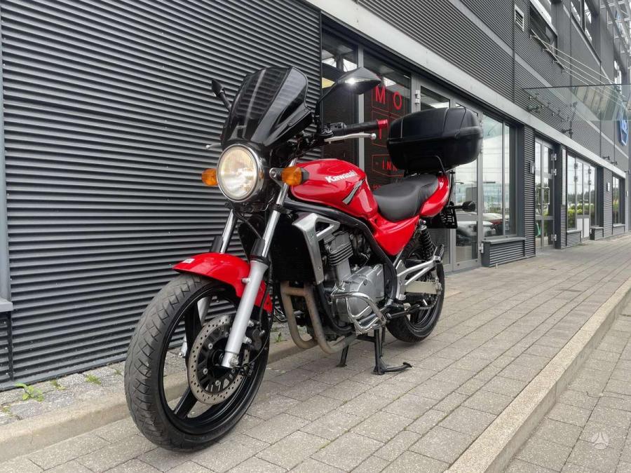 Kawasaki ER 2004 in Riga, with an engine capacity of 0.50 L and mileage of 41 thousand km for 1599 €, photo 1 on AUTOMOTO.COM.LV