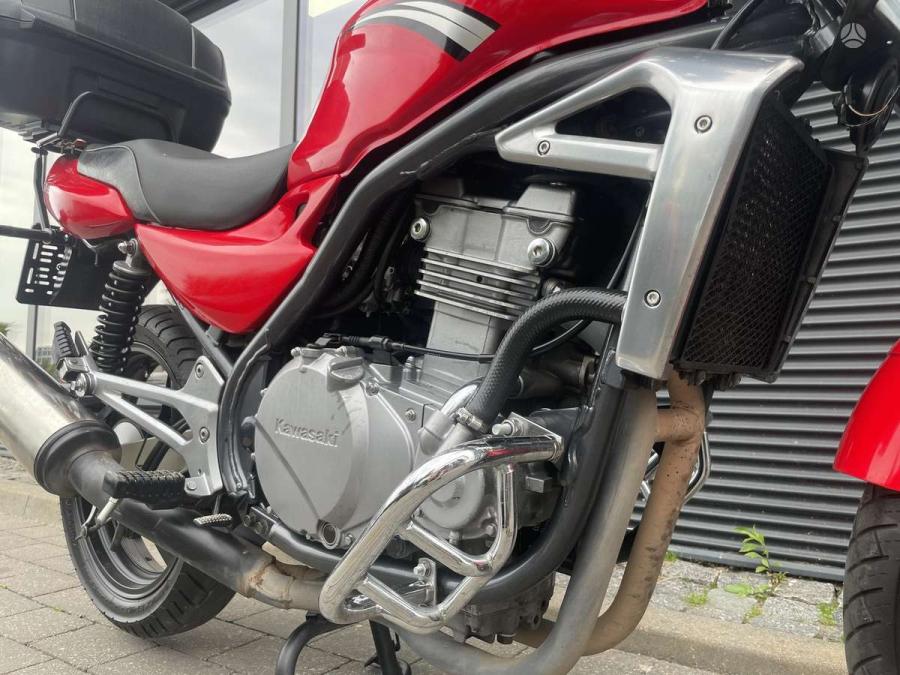 Kawasaki ER 2004 in Riga, with an engine capacity of 0.50 L and mileage of 41 thousand km for 1599 €, photo 15 on AUTOMOTO.COM.LV