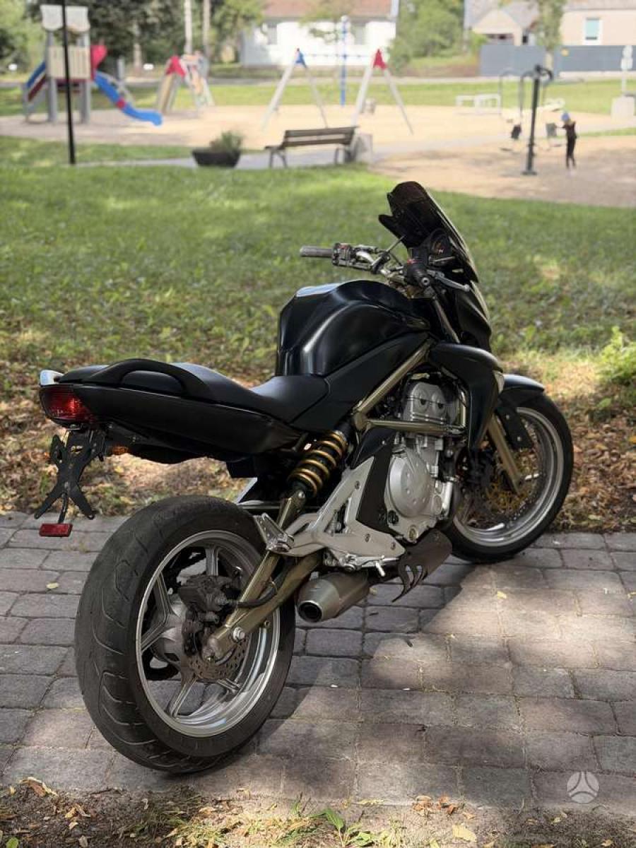 Kawasaki ER 2005 in Vilkaviskis, with an engine capacity of 0.65 L and mileage of 25 thousand km for 2099 €, photo 6 on AUTOMOTO.COM.LV