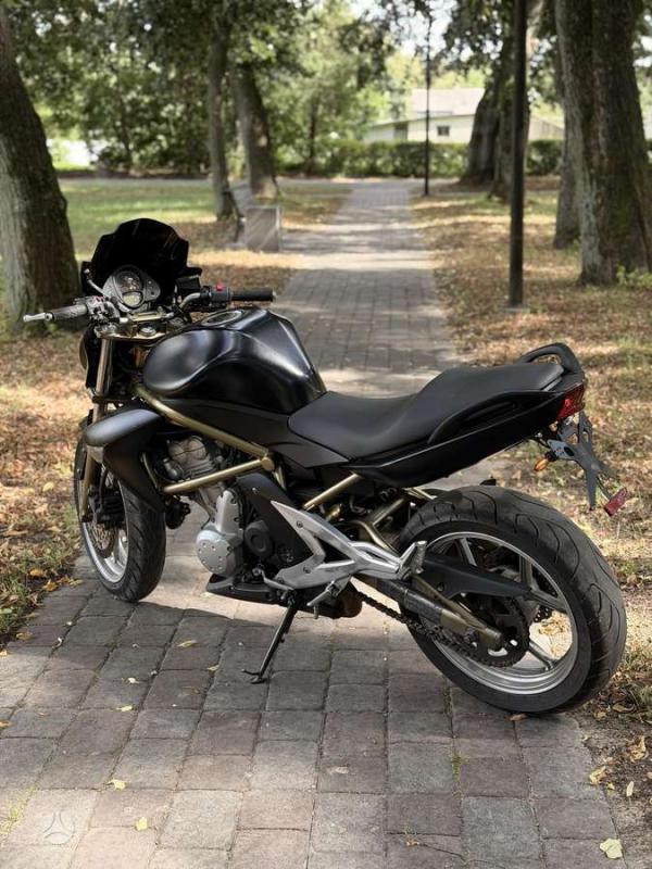 Kawasaki ER 2005 in Vilkaviskis, with an engine capacity of 0.65 L and mileage of 25 thousand km for 2099 €, photo 6 on AUTOMOTO.COM.LV