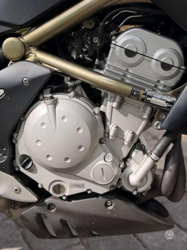 Kawasaki ER 2005 in Vilkaviskis, with an engine capacity of 0.65 L and mileage of 25 thousand km for 2099 €, photo 10 on AUTOMOTO.COM.LV