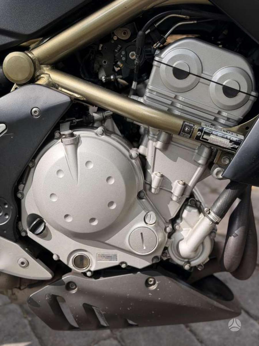 Kawasaki ER 2005 in Vilkaviskis, with an engine capacity of 0.65 L and mileage of 25 thousand km for 2099 €, photo 11 on AUTOMOTO.COM.LV