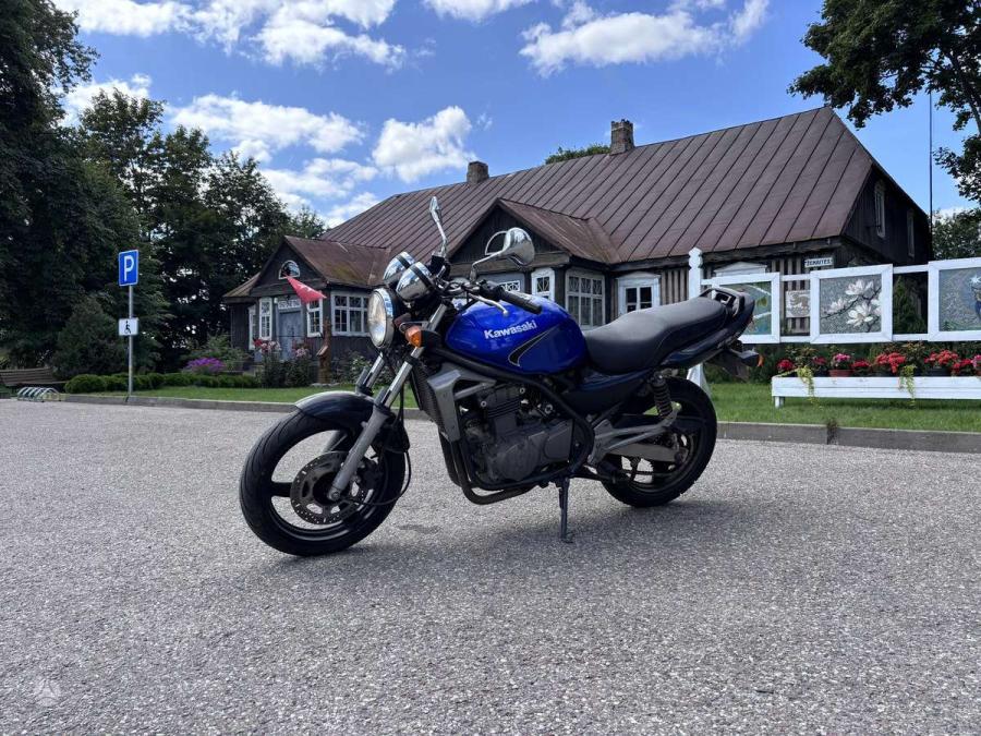 Kawasaki ER 2005 in Raseiniai, with an engine capacity of 0.50 L and mileage of 41 thousand km for 1200 €, photo 1 on AUTOMOTO.COM.LV