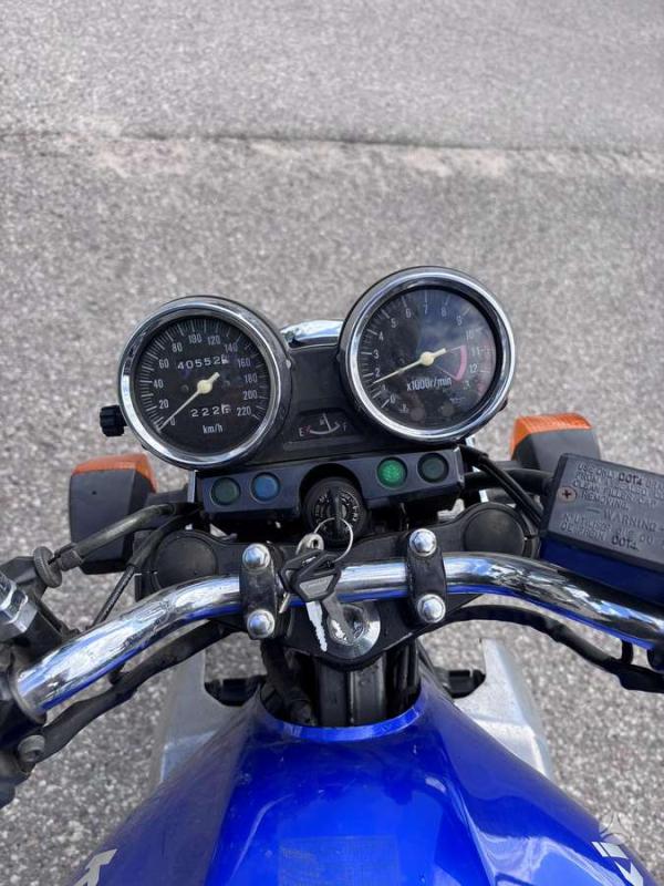 Kawasaki ER 2005 in Raseiniai, with an engine capacity of 0.50 L and mileage of 41 thousand km for 1200 €, photo 5 on AUTOMOTO.COM.LV
