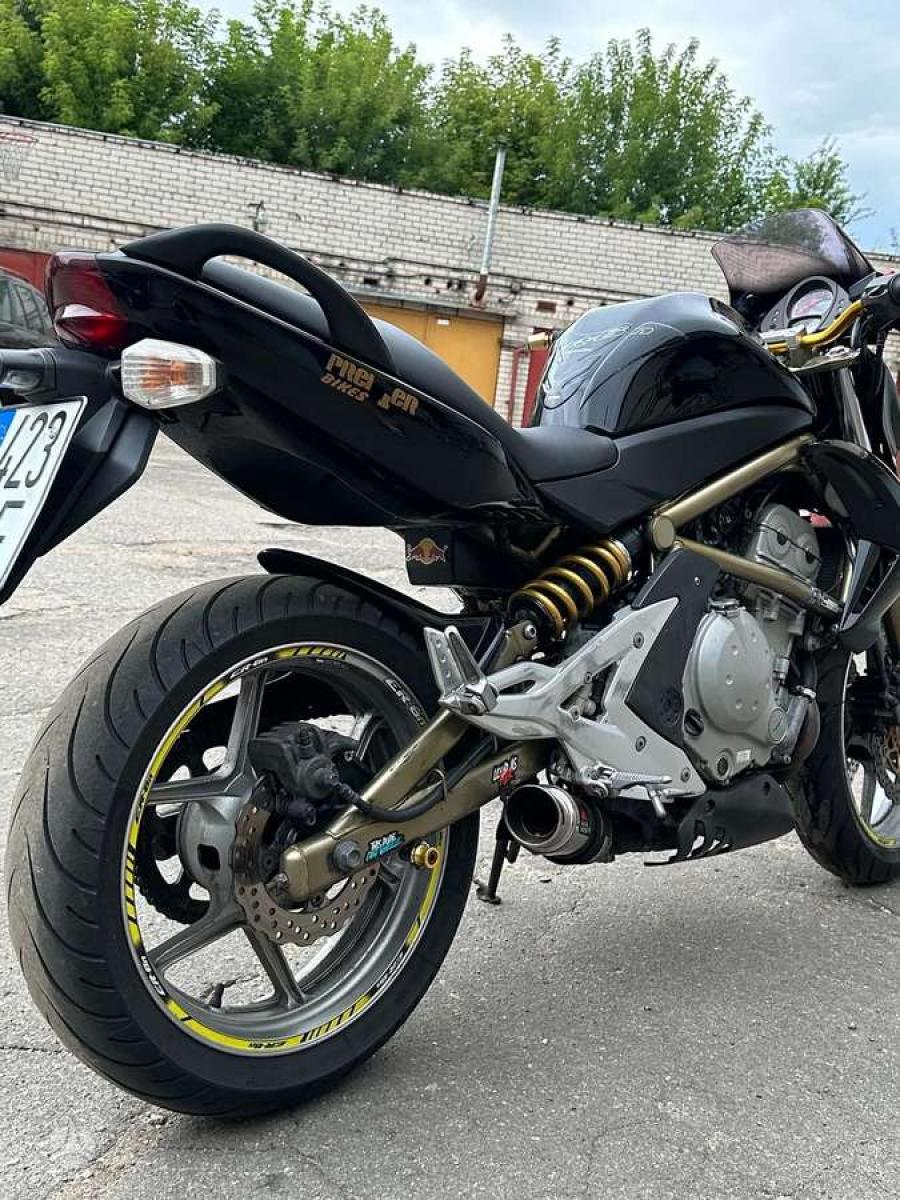 Kawasaki ER 2006 in Kaunas, with an engine capacity of 0.65 L and mileage of 59 thousand km for 1600 €, photo 4 on AUTOMOTO.COM.LV