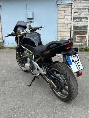 Kawasaki ER 2006 in Kaunas, with an engine capacity of 0.65 L and mileage of 59 thousand km for 1600 €, photo 7 on AUTOMOTO.COM.LV