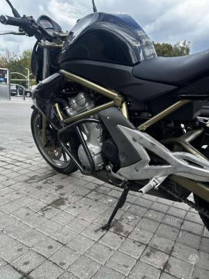 Кавасаки ER 2006 в Вильнюс, объемом двигателя 0.65 л и пробегом 44 тыс. км за 1800 €, фото 6 на AUTOMOTO.COM.LV