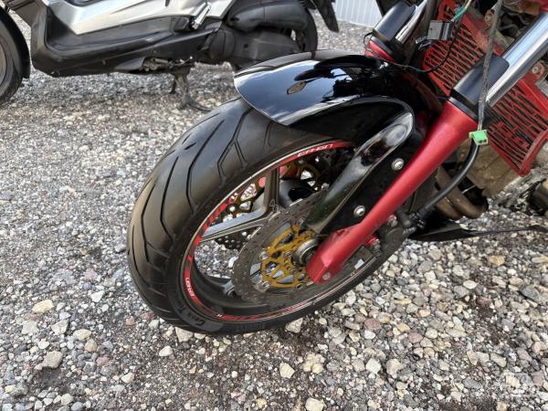 Кавасаки ER 2007 в Кельме, объемом двигателя 0.65 л и пробегом 0 тыс. км за 865 €, фото 8 на AUTOMOTO.COM.LV