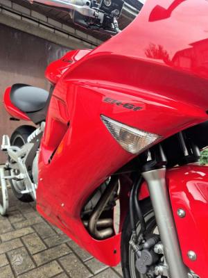 Kawasaki ER 2007 Prienai, ar dzinēja tilpumu 0.65 L un nobraukumu 45 tūkst. km par 2550 €, foto 17 vietnē AUTOMOTO.COM.LV