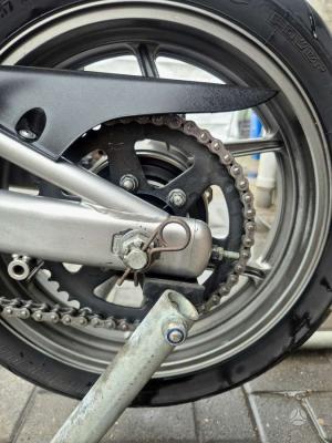 Kawasaki ER 2007 Prienai, ar dzinēja tilpumu 0.65 L un nobraukumu 45 tūkst. km par 2550 €, foto 23 vietnē AUTOMOTO.COM.LV