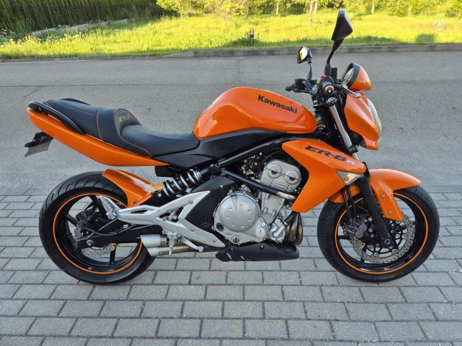 Kawasaki ER 2007 in Kelme, with an engine capacity of 0.65 L and mileage of 47 thousand km for 2150 €, photo 1 on AUTOMOTO.COM.LV