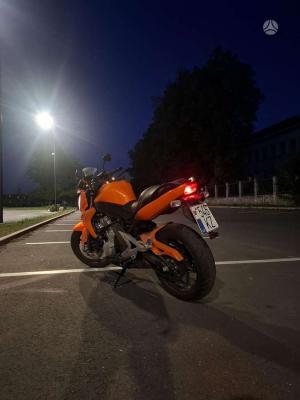 Kawasaki ER 2007 Kauņa, ar dzinēja tilpumu 0.65 L un nobraukumu 20 tūkst. km par 2250 €, foto 4 vietnē AUTOMOTO.COM.LV