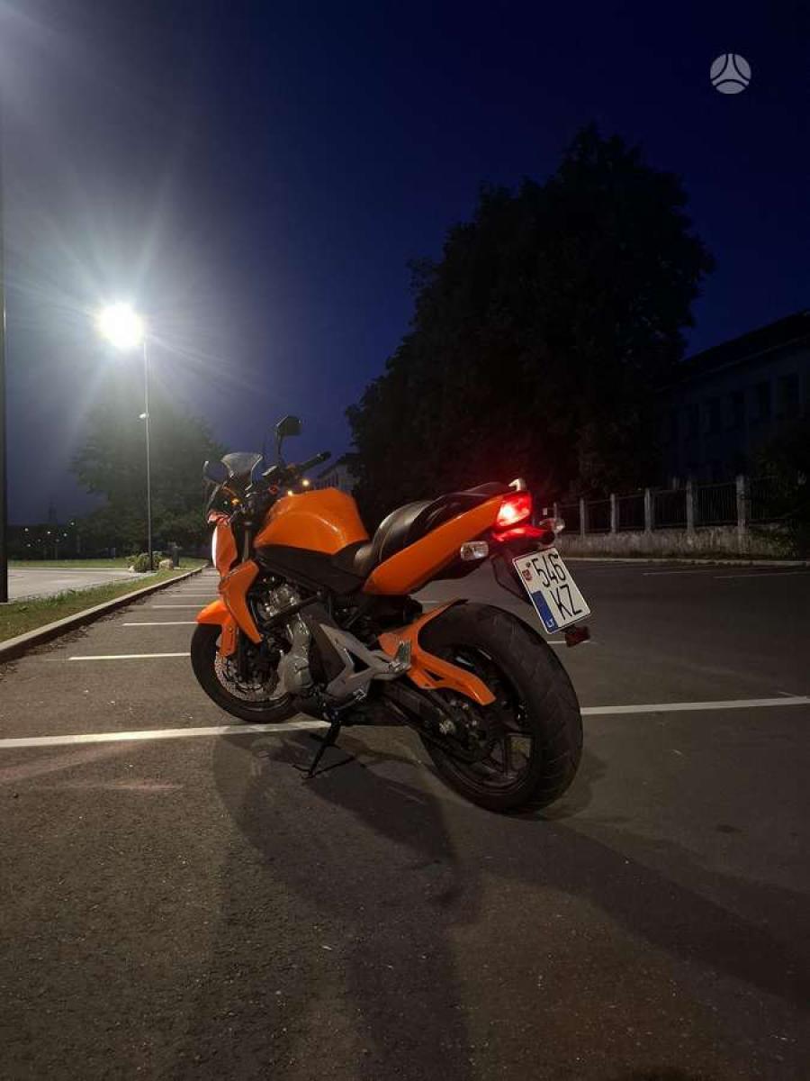 Kawasaki ER 2007 Kauņa, ar dzinēja tilpumu 0.65 L un nobraukumu 20 tūkst. km par 2250 €, foto 4 vietnē AUTOMOTO.COM.LV