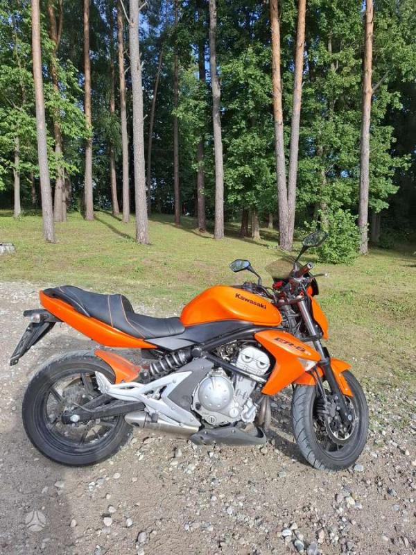 Кавасаки ER 2007 в Каунас, объемом двигателя 0.65 л и пробегом 20 тыс. км за 2250 €, фото 5 на AUTOMOTO.COM.LV