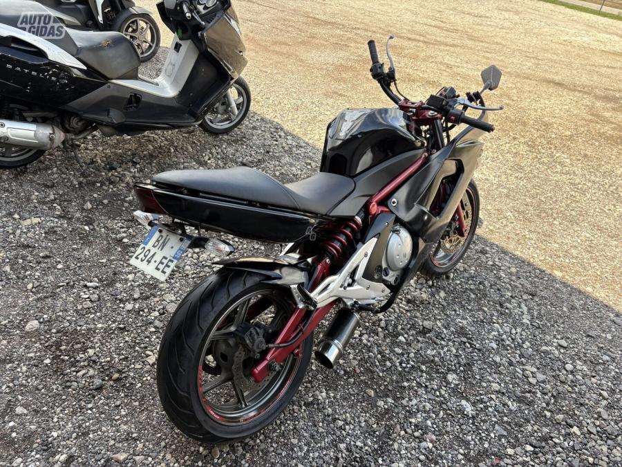 Kawasaki ER 2007 in Kelme, with an engine capacity of 0.65 L and mileage of 0 thousand km for 865 €, photo 4 on AUTOMOTO.COM.LV