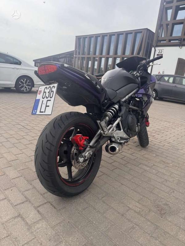 Kawasaki ER 2009 in Klaipeda, with an engine capacity of 0.65 L and mileage of 31 thousand km for 2600 €, photo 6 on AUTOMOTO.COM.LV