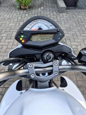 Kawasaki ER 2009 Prienai, ar dzinēja tilpumu 0.65 L un nobraukumu 42 tūkst. km par 2950 €, foto 12 vietnē AUTOMOTO.COM.LV