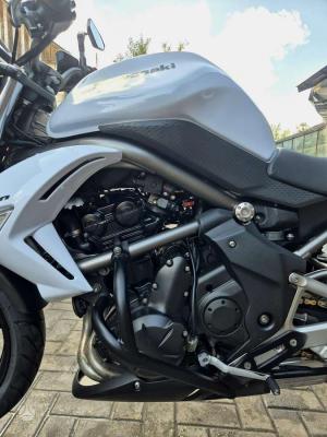 Kawasaki ER 2009 Prienai, ar dzinēja tilpumu 0.65 L un nobraukumu 42 tūkst. km par 2950 €, foto 18 vietnē AUTOMOTO.COM.LV