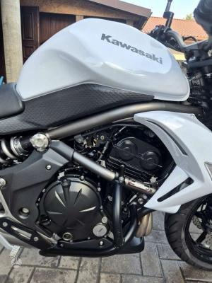 Kawasaki ER 2009 Prienai, ar dzinēja tilpumu 0.65 L un nobraukumu 42 tūkst. km par 2950 €, foto 19 vietnē AUTOMOTO.COM.LV