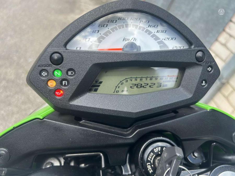 Kawasaki ER 2009 Birštonas, ar dzinēja tilpumu 0.65 L un nobraukumu 28 tūkst. km par 3150 €, foto 9 vietnē AUTOMOTO.COM.LV