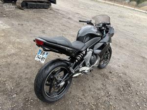 Kawasaki ER 2010 Kelmė, ar dzinēja tilpumu 0.65 L un nobraukumu 40 tūkst. km par 1630 €, foto 4 vietnē AUTOMOTO.COM.LV