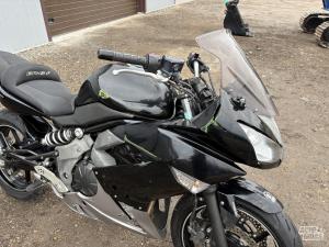 Kawasaki ER 2010 Kelmė, ar dzinēja tilpumu 0.65 L un nobraukumu 40 tūkst. km par 1630 €, foto 15 vietnē AUTOMOTO.COM.LV