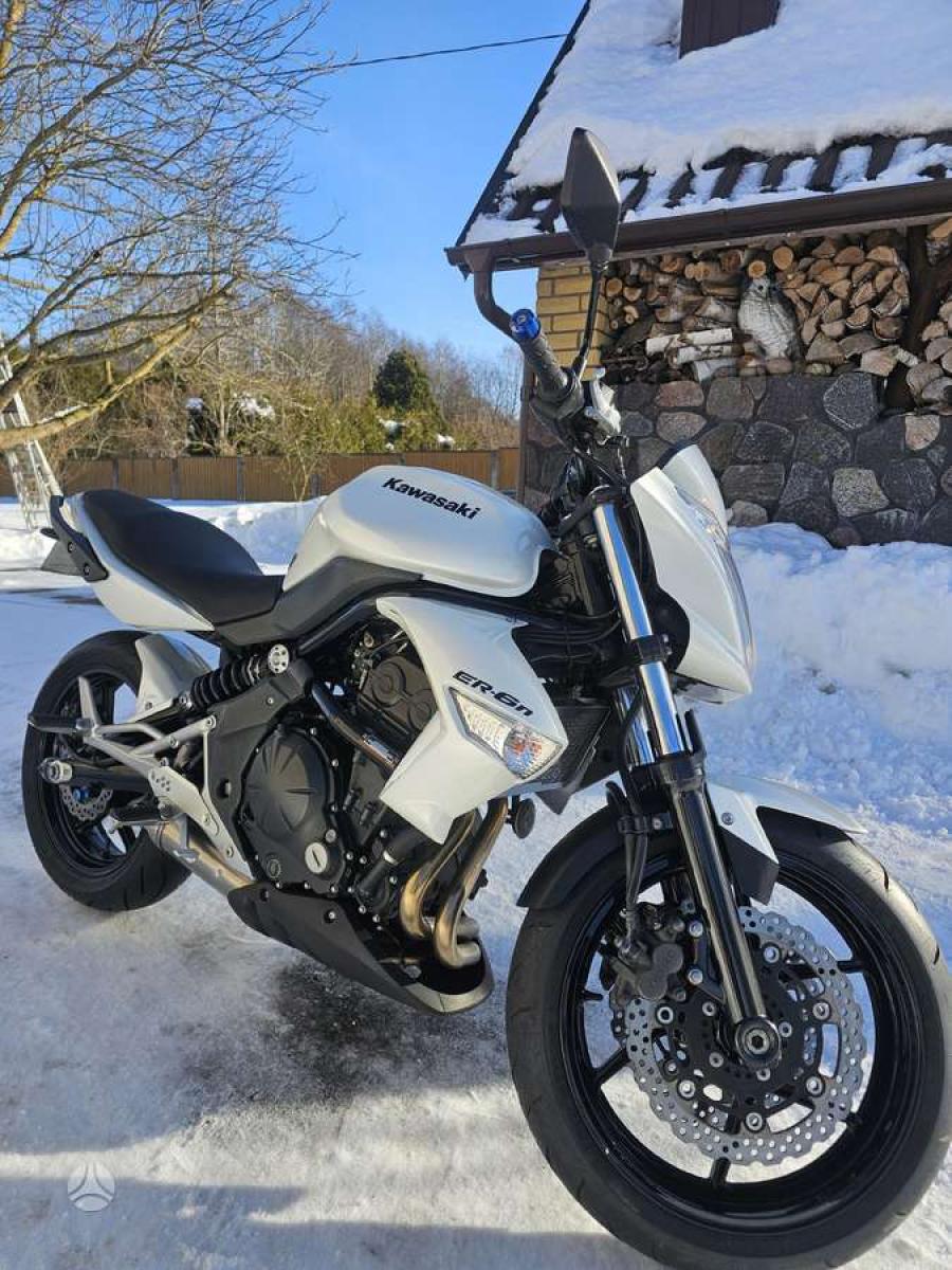 Kawasaki ER 2011 Kelmė, ar dzinēja tilpumu 0.65 L un nobraukumu 21 tūkst. km par 3100 €, foto 2 vietnē AUTOMOTO.COM.LV
