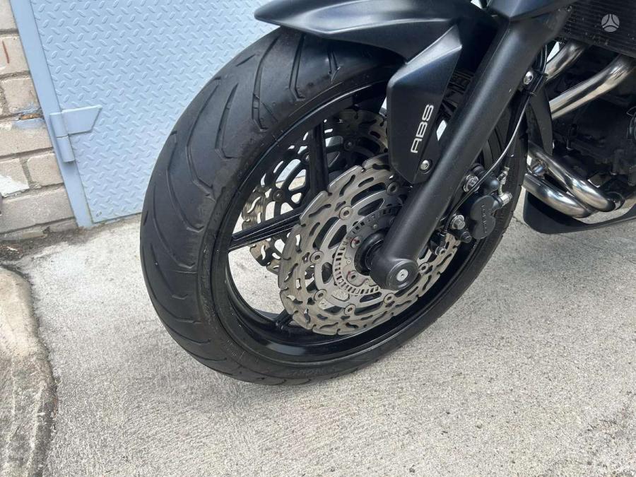 Kawasaki ER 2013 in Birstonas, with an engine capacity of 0.65 L and mileage of 27 thousand km for 3399 €, photo 10 on AUTOMOTO.COM.LV