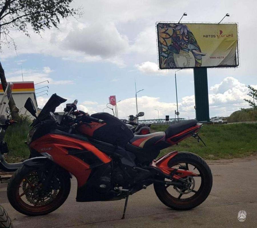 Kawasaki ER 2014 in Kaunas, with an engine capacity of 0.65 L and mileage of 54 thousand km for 2700 €, photo 4 on AUTOMOTO.COM.LV
