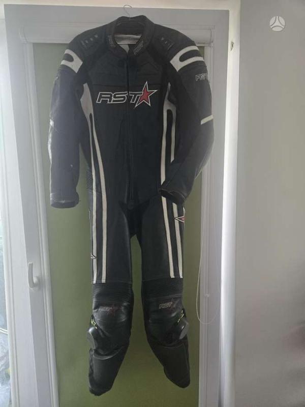 Kawasaki ER 2014 in Kaunas, with an engine capacity of 0.65 L and mileage of 54 thousand km for 2700 €, photo 4 on AUTOMOTO.COM.LV